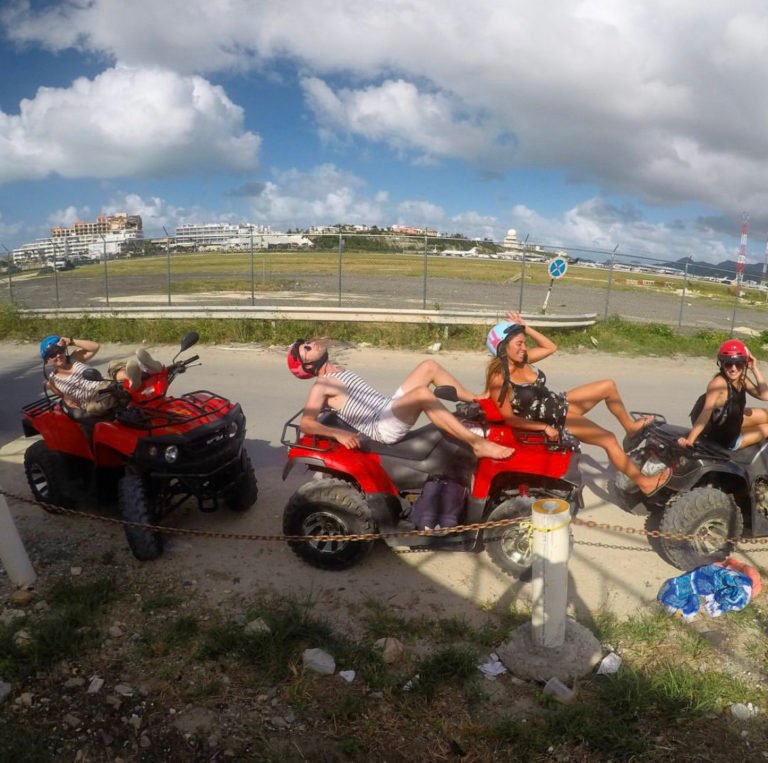 All You Need to Know for Your Vacation to St Maarten - Scratch your mapa