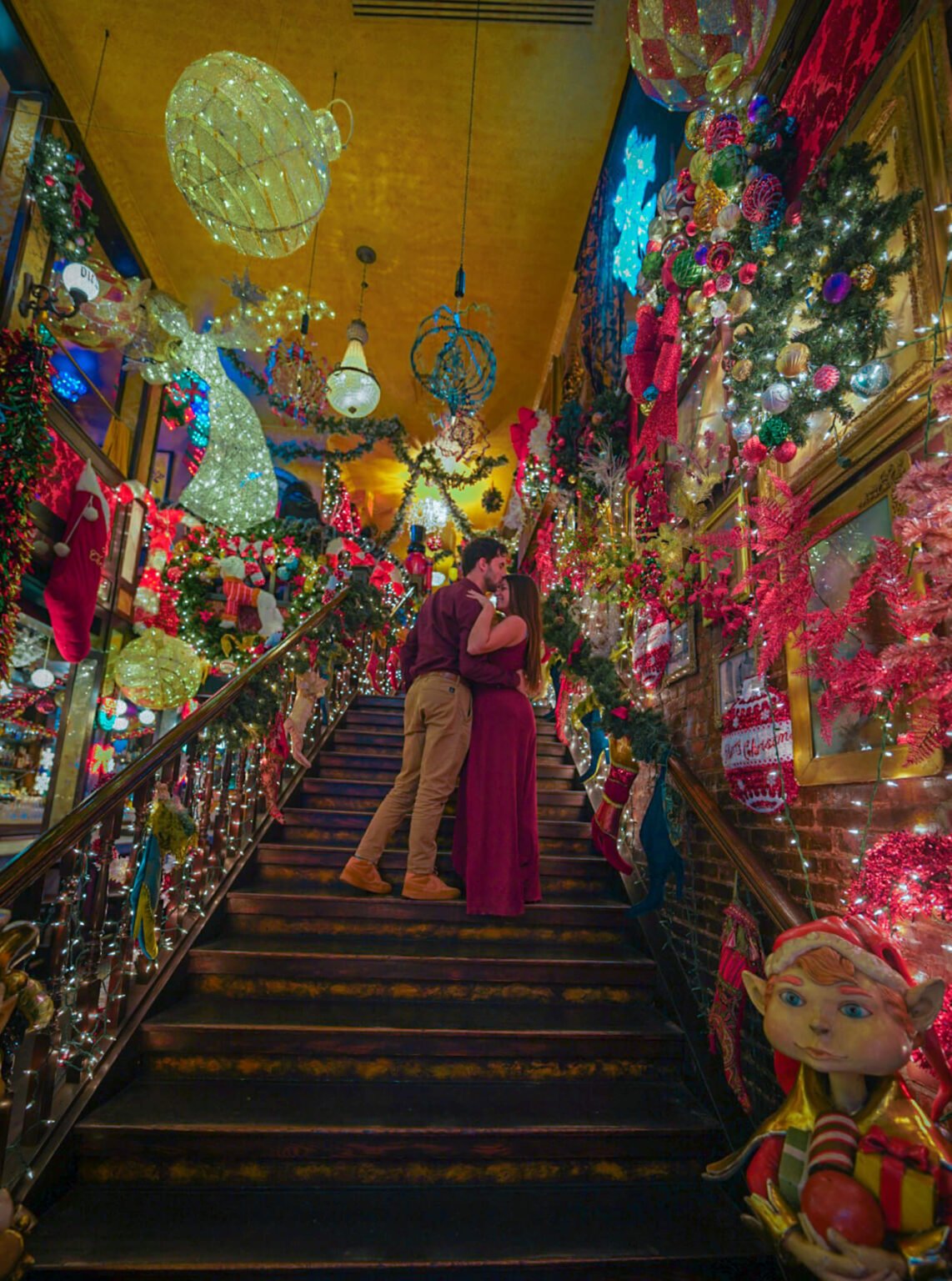 17 Stunning & Festive Christmas Restaurants in NYC - Scratch your mapa