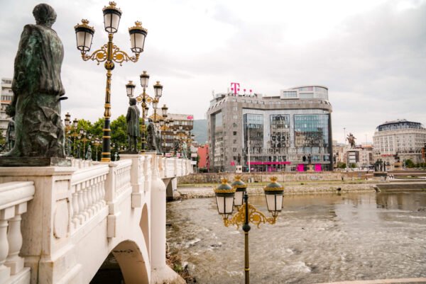 A Complete Guide to Visiting Skopje in Macedonia - Scratch your mapa