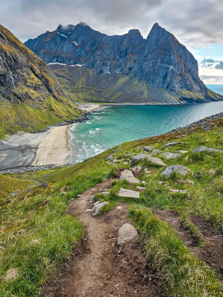 The 18 Best Hikes in Norway - Scratch your mapa