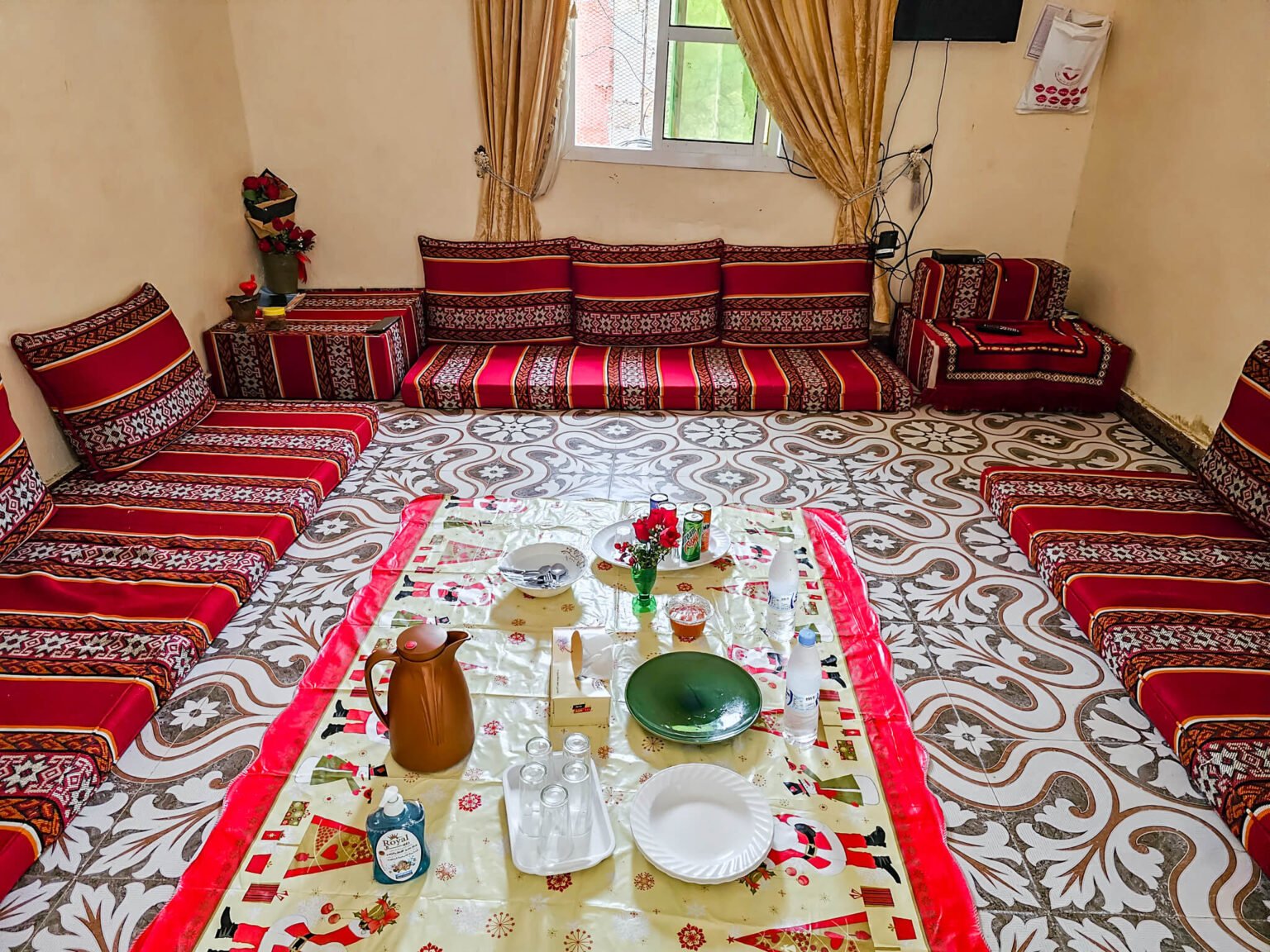 The Inside Scoop of What a Socotra Island Tour Looks Like - Scratch ...