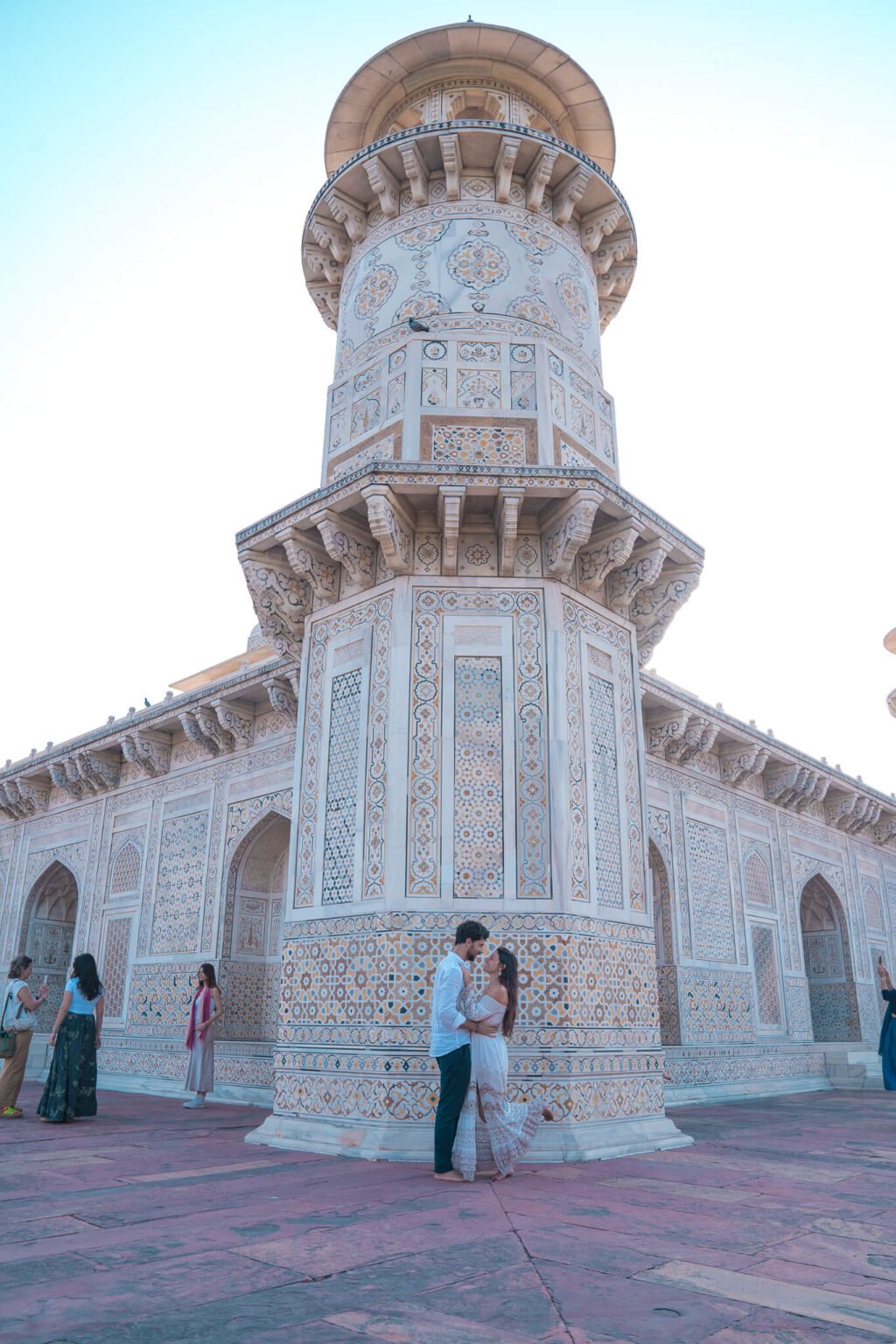 A Complete Guide for Visiting the City of Agra, India - Scratch your mapa