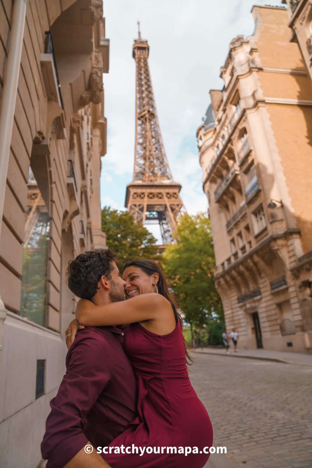 The 33 Best Free Things to Do in Paris, France - Scratch your mapa
