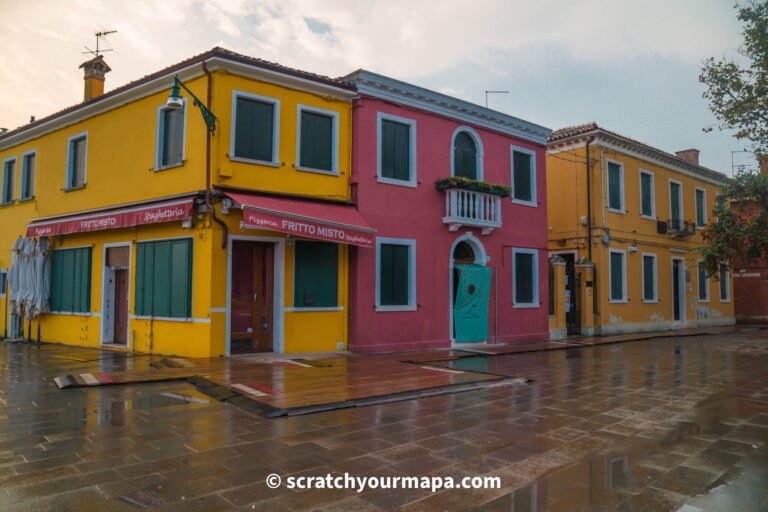 Visiting The Island of Burano, Venice's Colorful Neighbor - Scratch ...