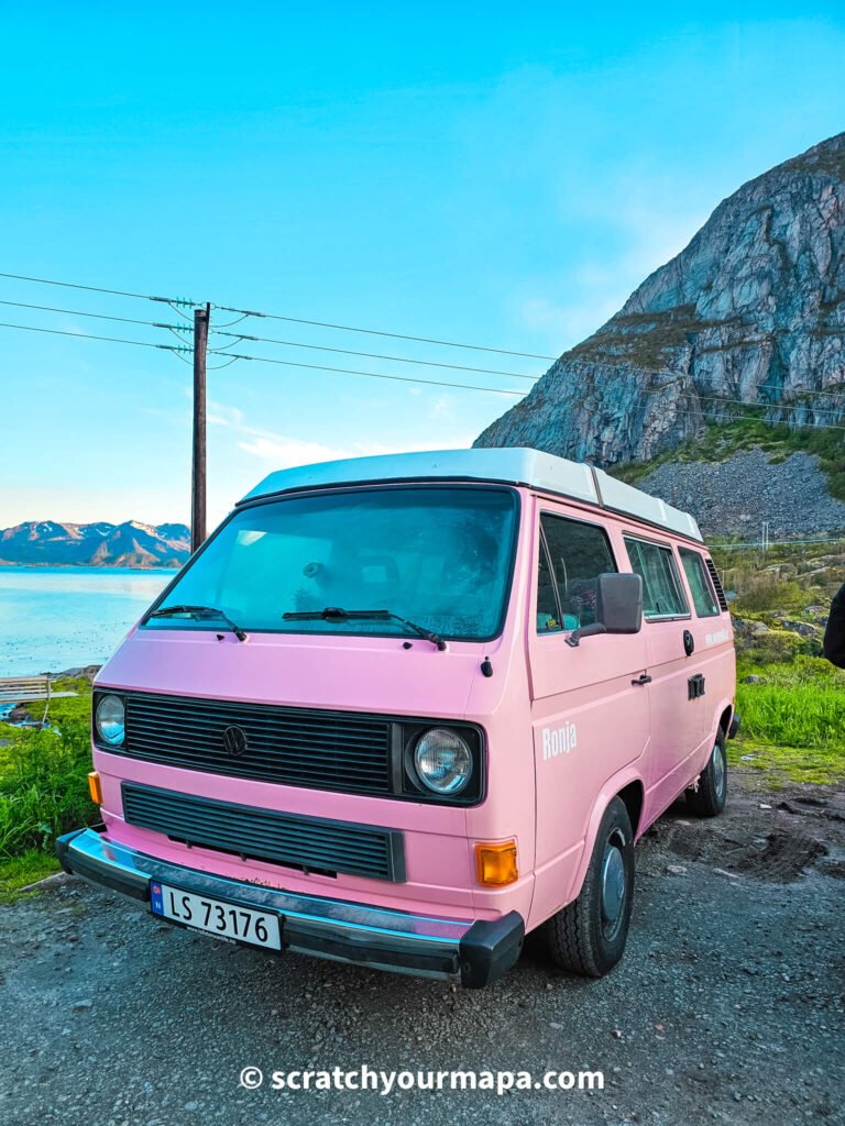 A Complete Guide to Driving in Norway - Scratch your mapa