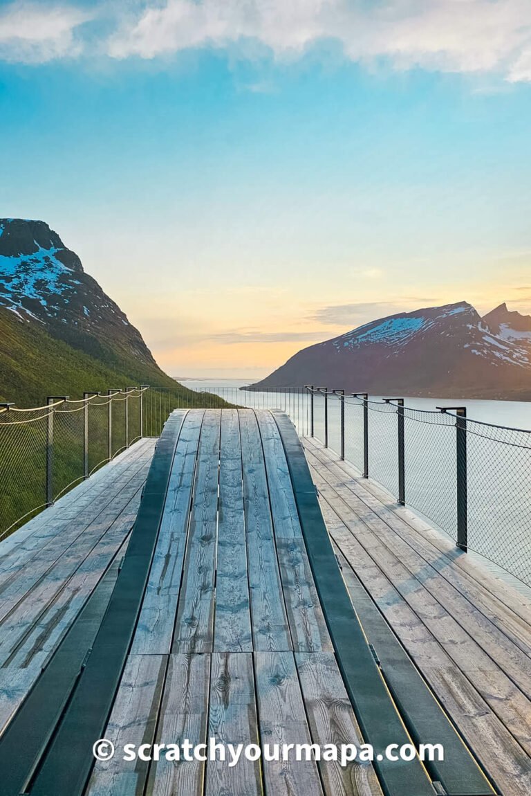 A Complete Guide to Driving in Norway - Scratch your mapa