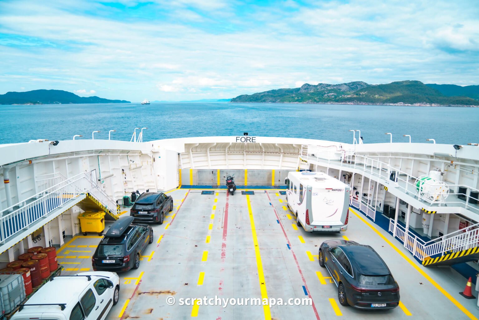 A Complete Guide to Driving in Norway - Scratch your mapa