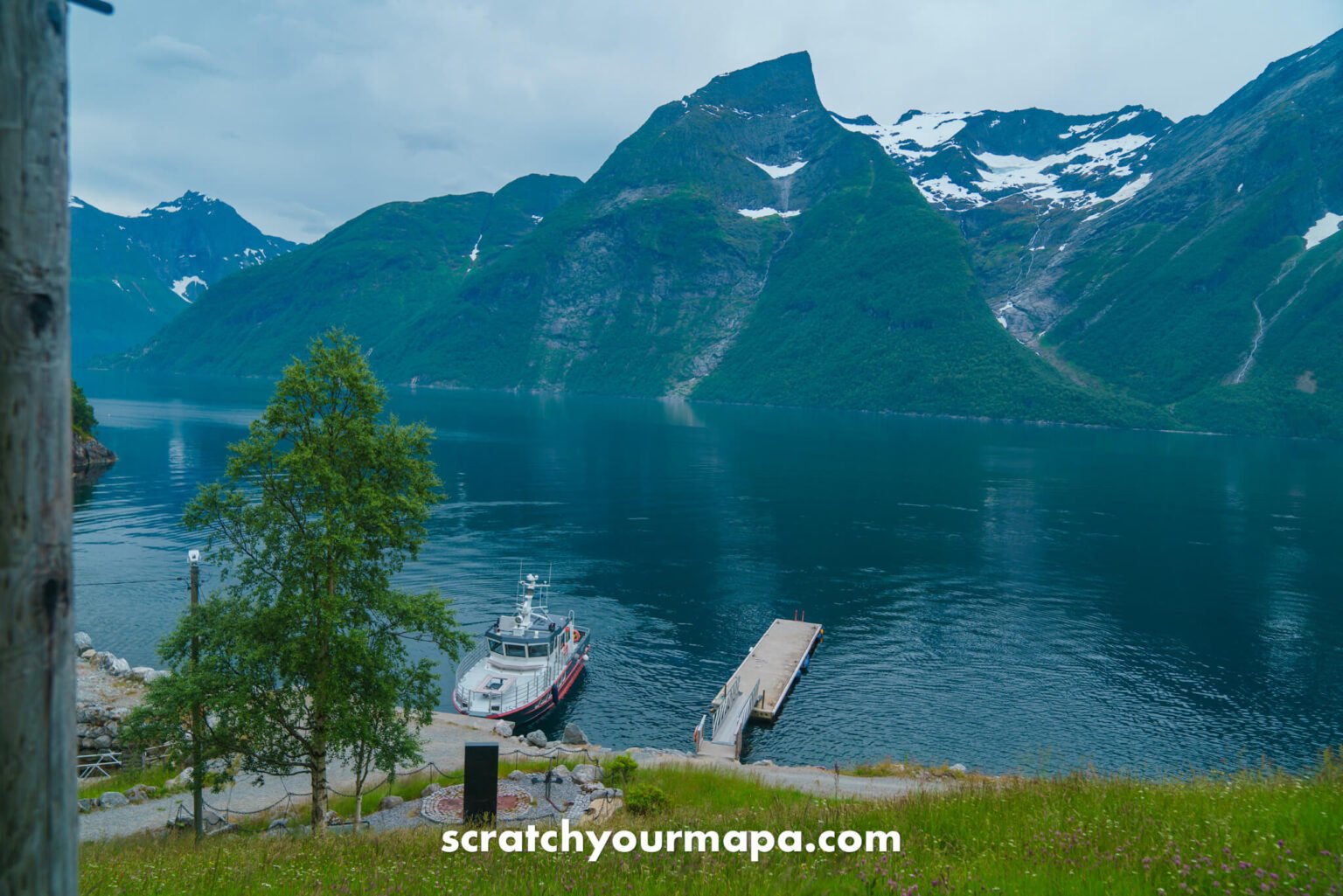 How to Experience the Most Beautiful Swing in Norway - Scratch your mapa
