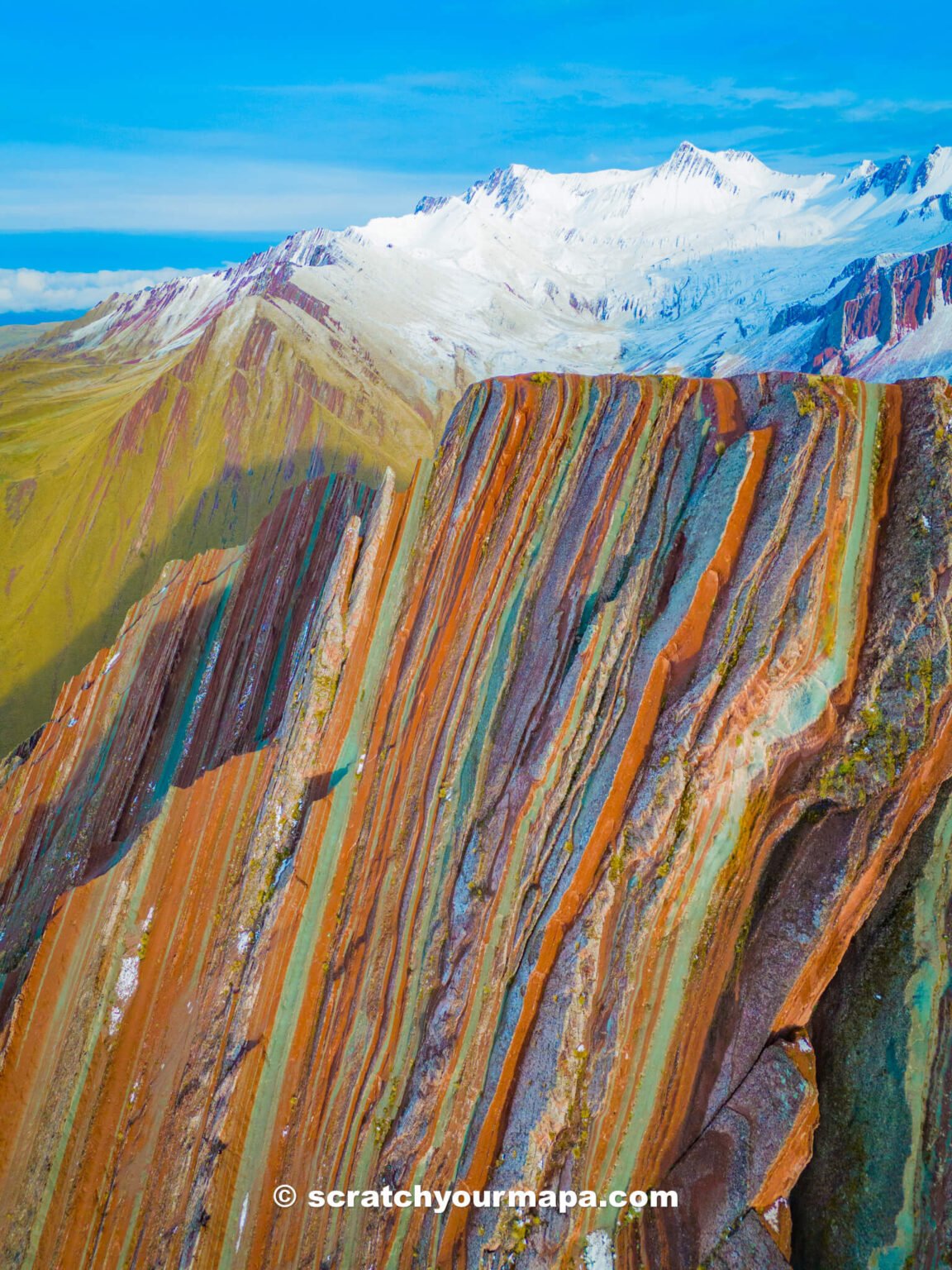 Discover Pallay Punchu: Peru's Hidden Rainbow Mountain - Scratch your mapa