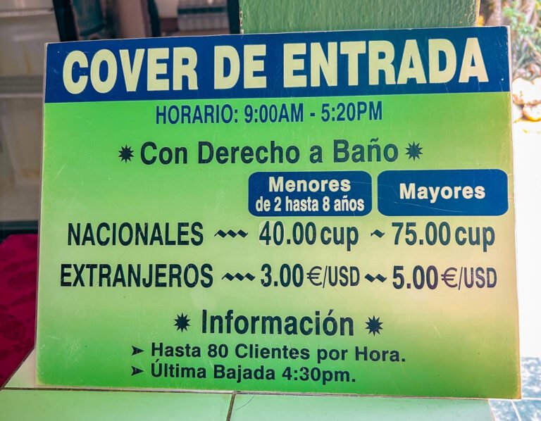 Saturn Cave: A Hidden Gem in Varadero, Cuba - Scratch your mapa