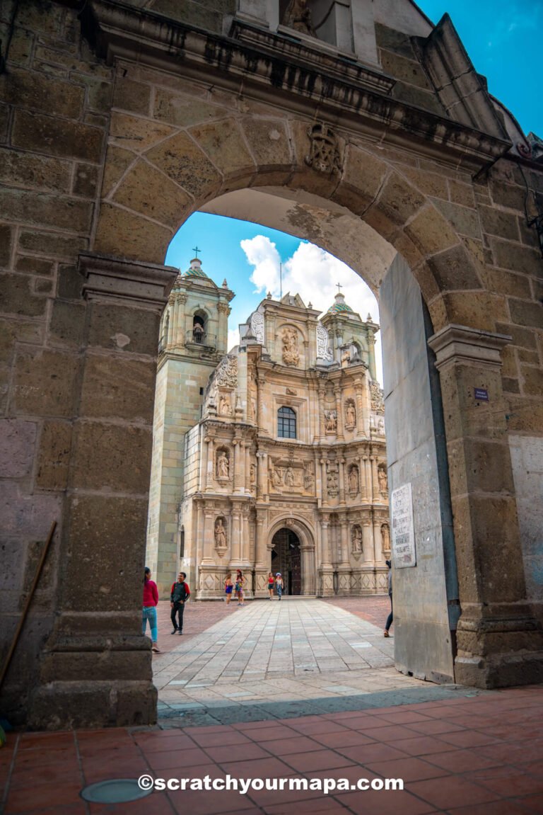 Visiting Oaxaca, Mexico: A Complete Travel Guide - Scratch your mapa