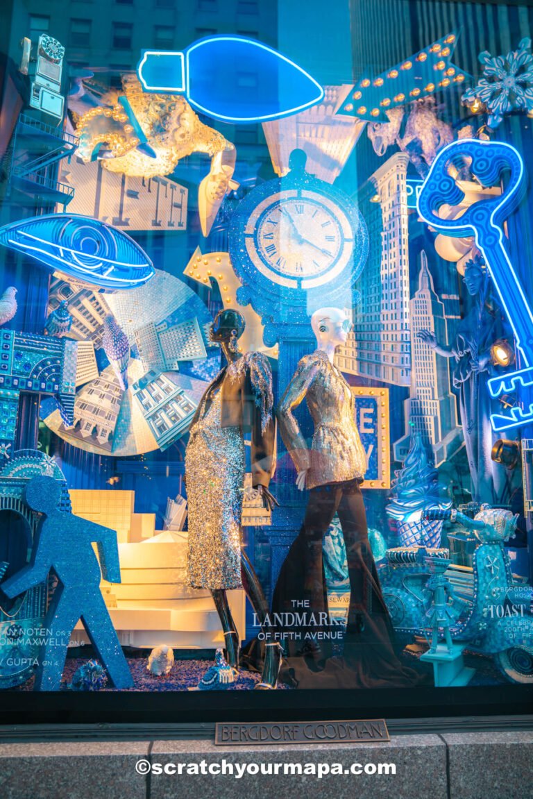 The 13 Best Holiday Window Displays in NYC - Scratch your mapa