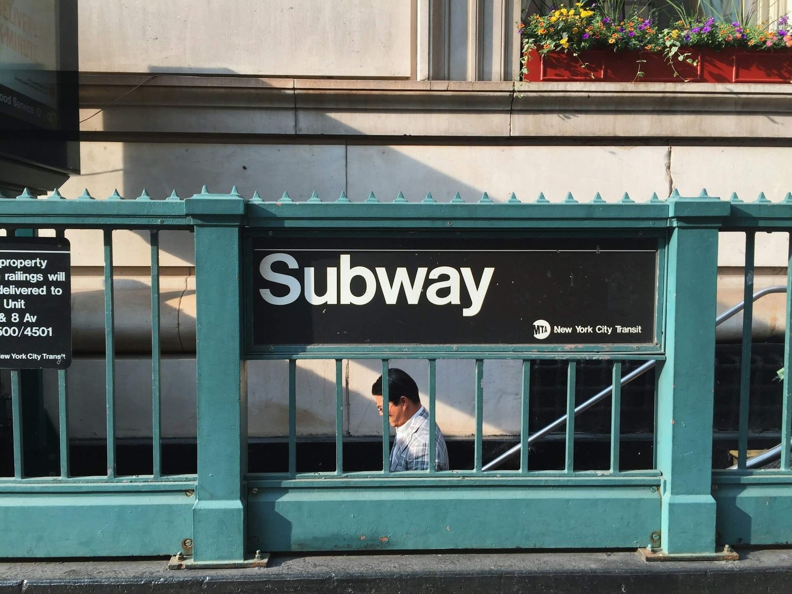 How to Use the NYC Subway like a Local - Scratch your mapa